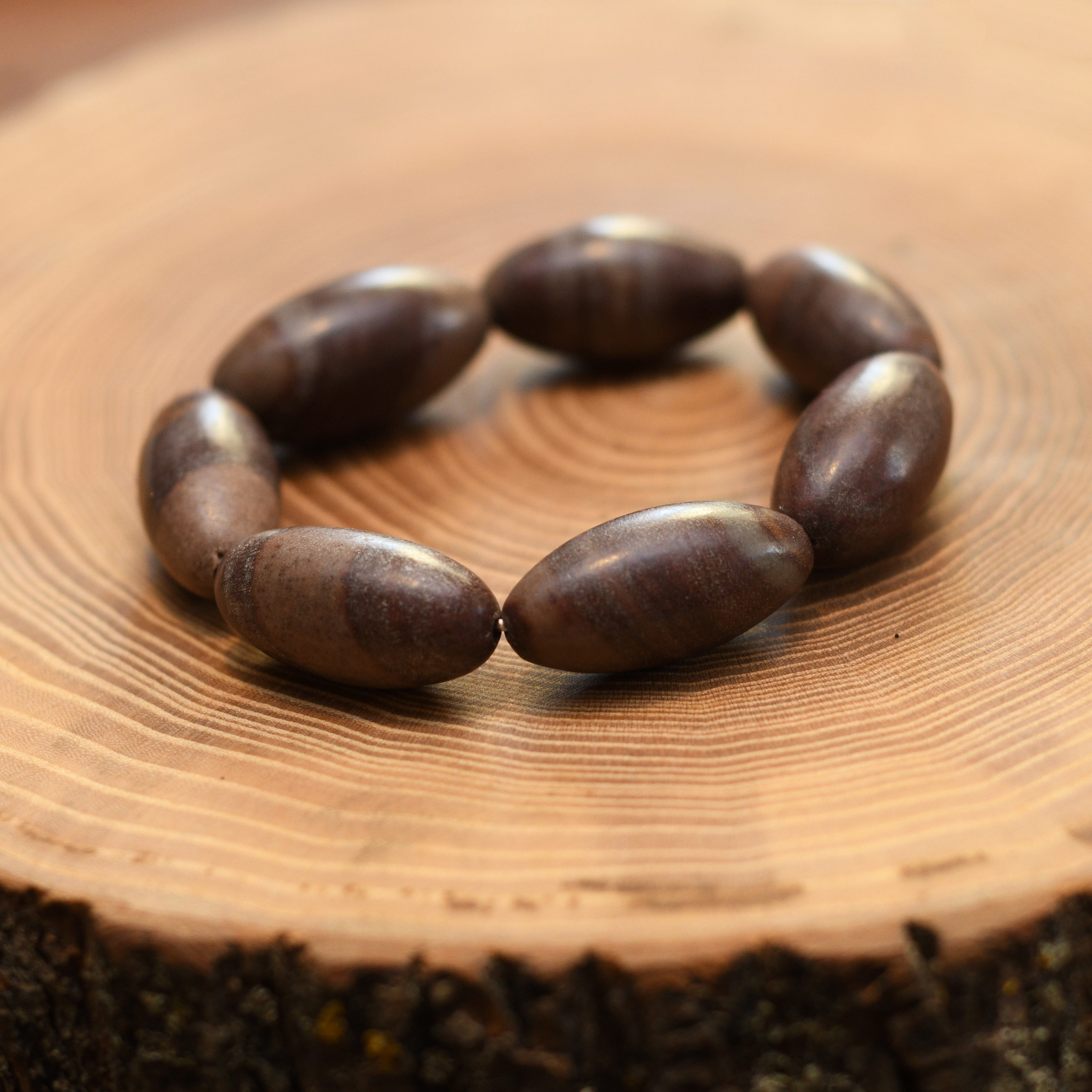 Šiva lingamo apyrankė - Gydomieji Akmenys